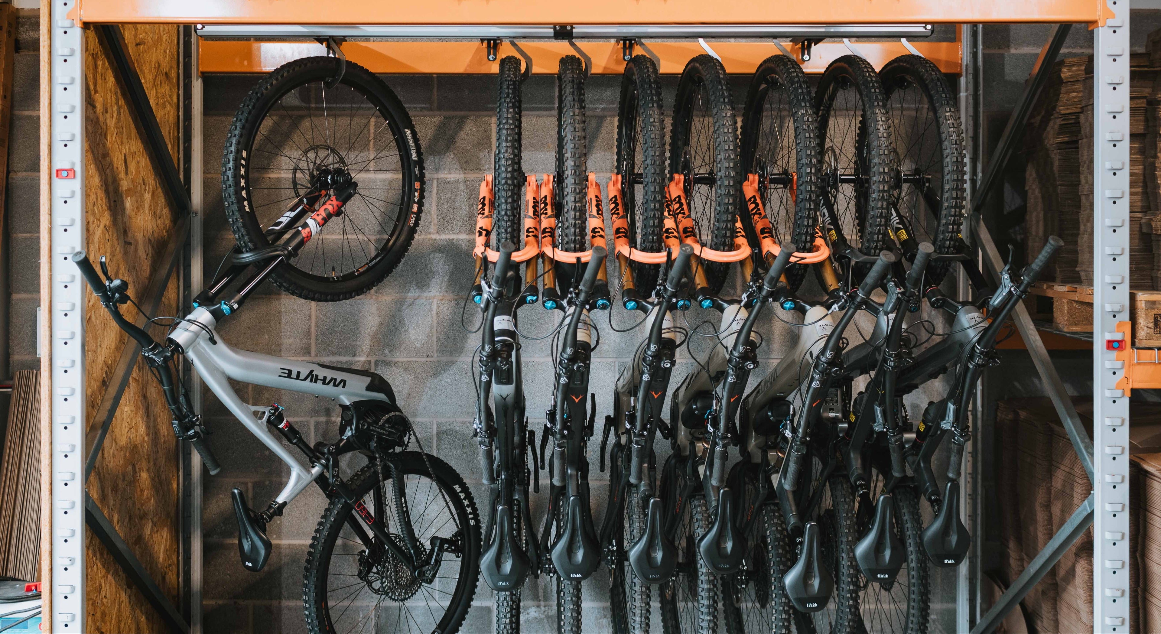 Commerciële fietsenstallingssystemen - Stashed Products